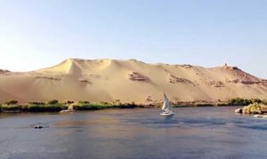 Der Nil - Der Fluss als Lebensader und Reiseziel - Erdkunde-Online